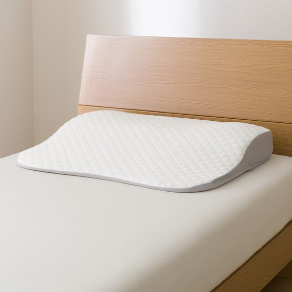 FUNCTIONAL PILLOWS